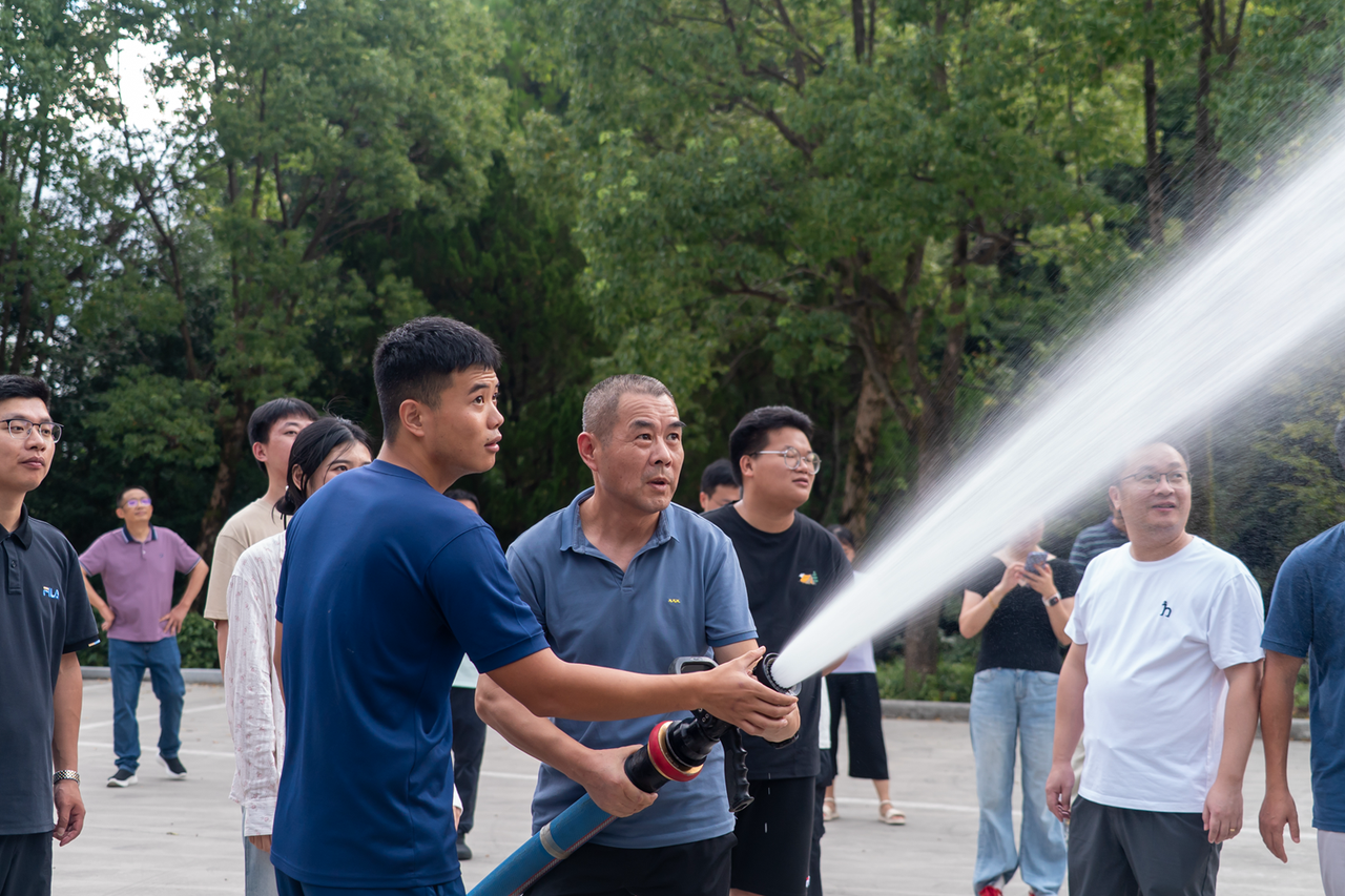衢州：金衢片区广播转播台负责人集中参训 筑牢消防安全防线-浙江新闻-浙江在线